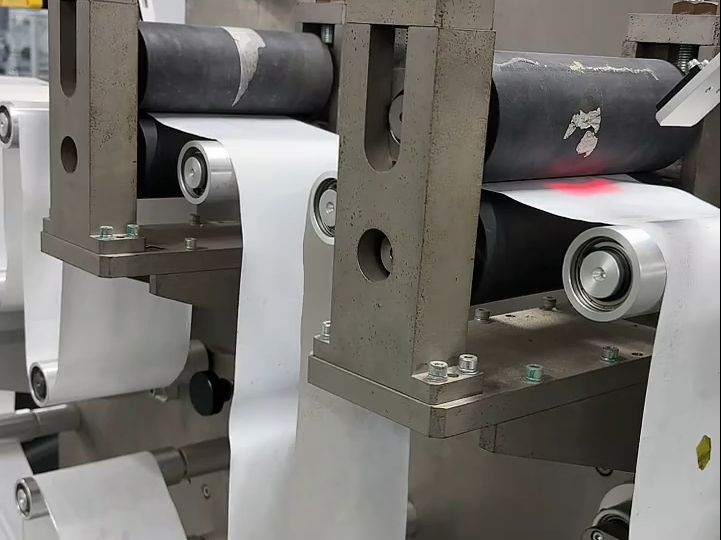 收放卷模切机现场调试