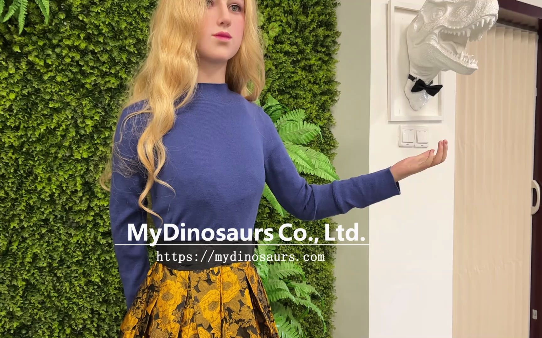 妆容精致,是个高挑大美女!龙晨时代客户定制仿真1:1人体模型,商场橱窗...
