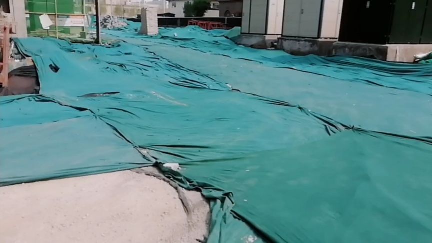 根据市城乡住建局要求,建筑工地要达到标准化管理。
