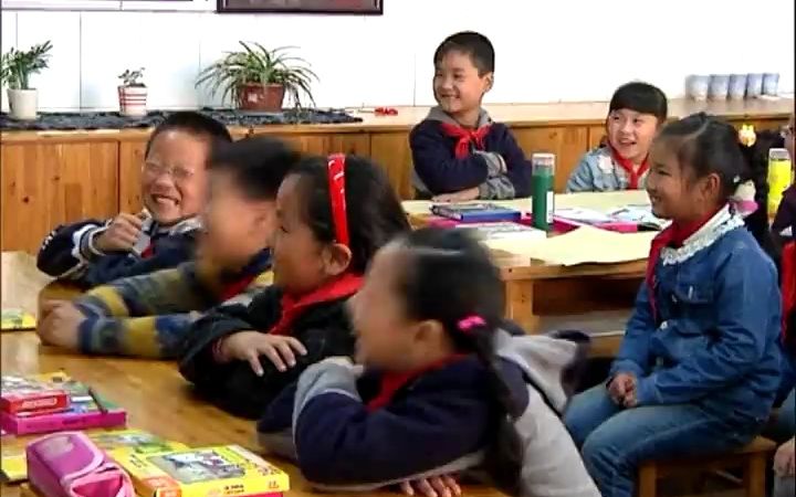 部编苏少版小学美术二年级上册《虾和蟹(二)》推荐优质课视频(内含...