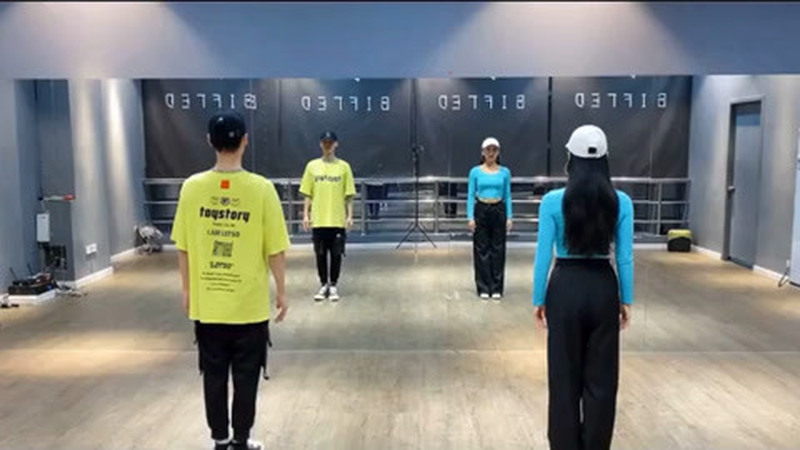 2020年会必备舞蹈《燕无歇》来了,简单易学!