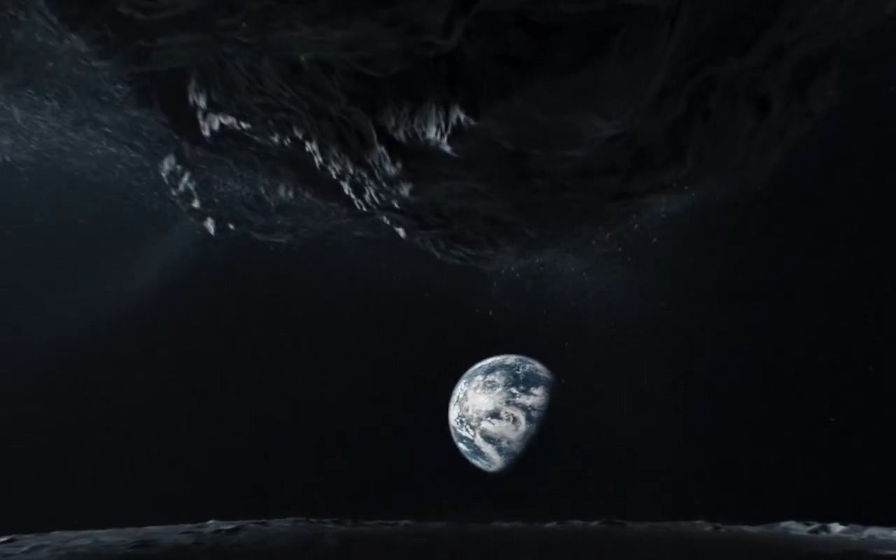 独行月球 π小行星靠近地球