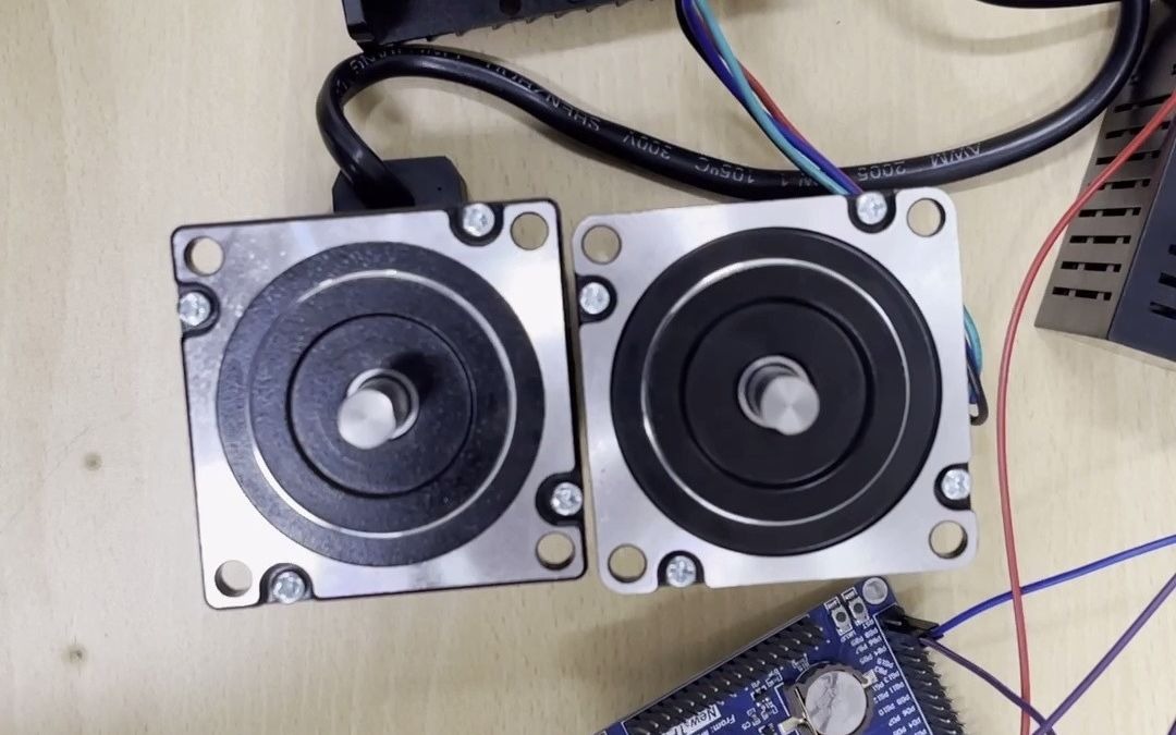 STM32步进电机基准脉冲插补实验_直线插补