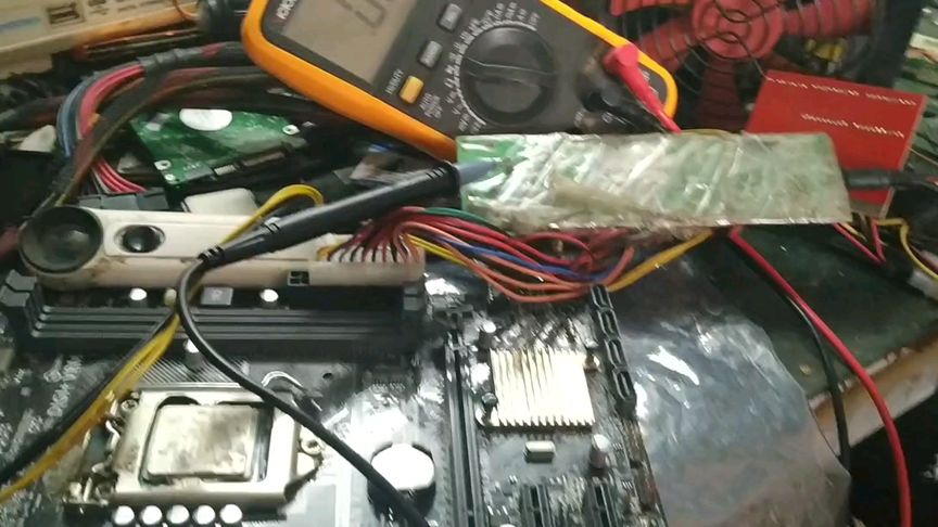 华硕主板不能开机维修案例
