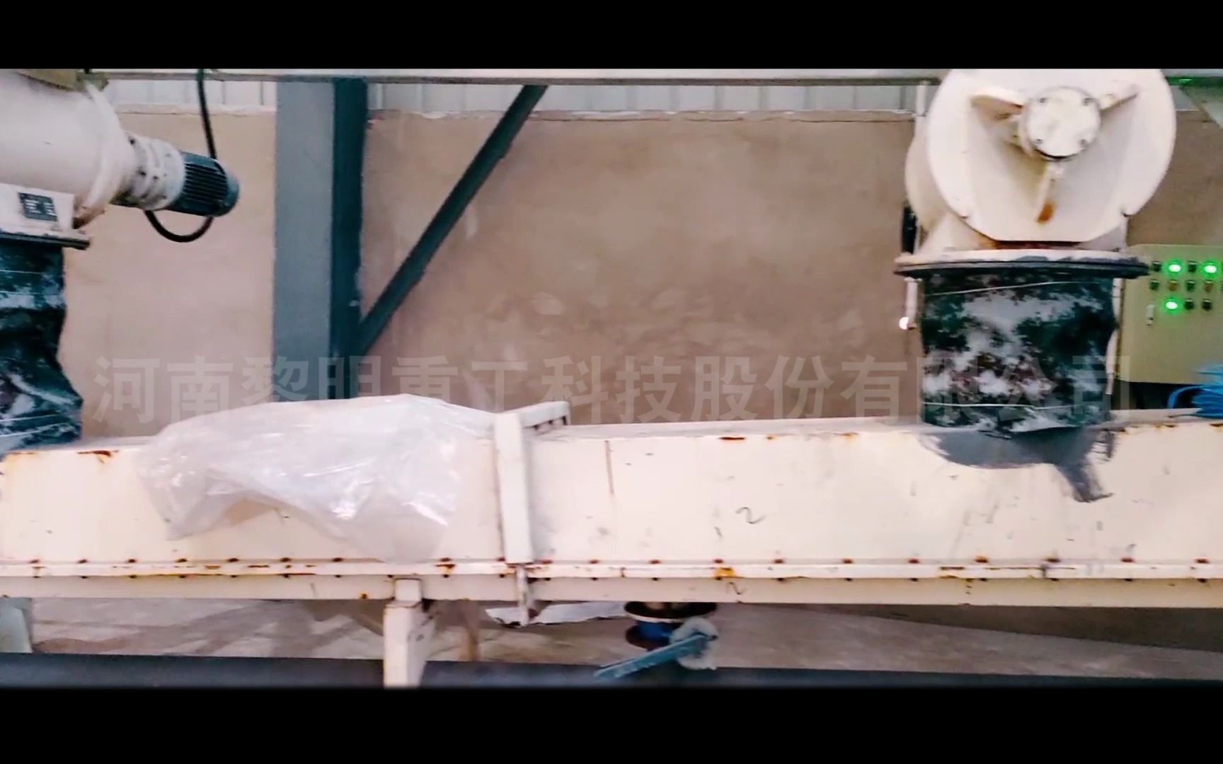 填充剂重晶石粉磨粉机价格 时产10吨重晶石粉立磨机型号 重晶石粉...