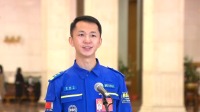 中国共产党第二十次全国代表大会 党代表通道:甘肃蓝天救援队队长於...