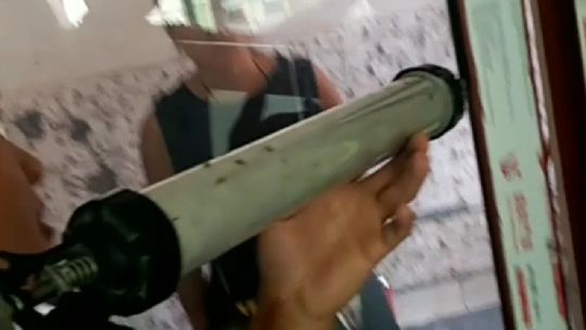 厨房推拉门安装、调整、打胶,每一项都不能少哈!