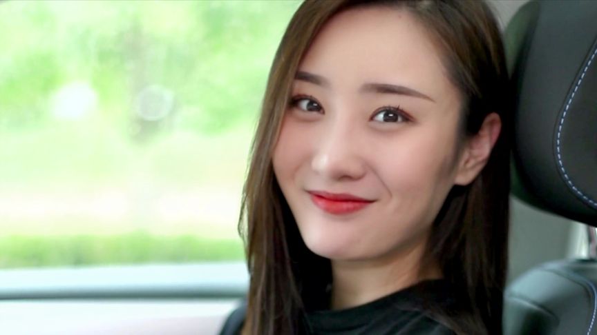 系安全带有哪些讲究?听听美女怎么说,记住这些才能保护你的安全