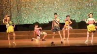 小学生时装秀 小学生时装表演 艺术展演 废物利用