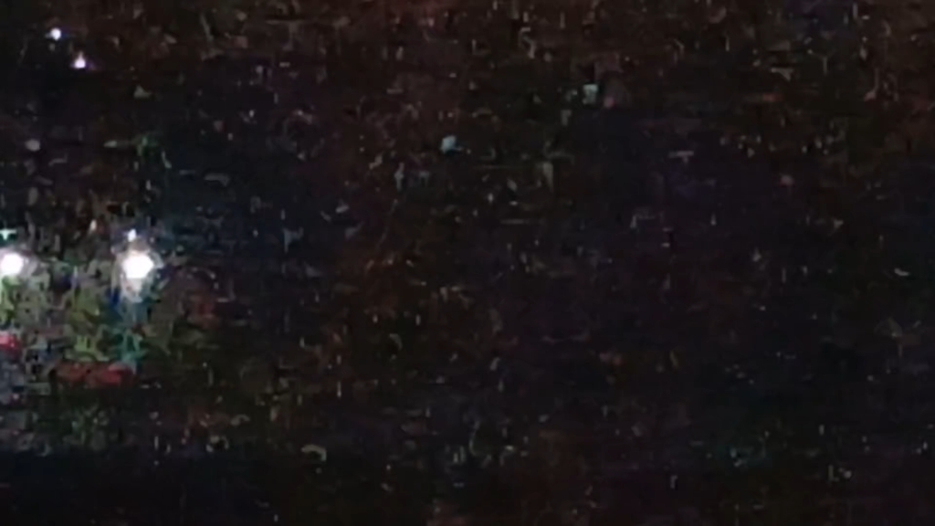 冒着家长会的风险拍K7053次列车