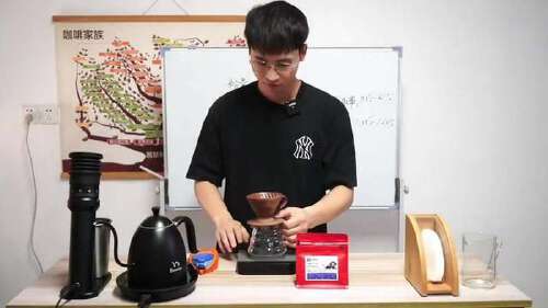 冰手冲咖啡保姆级教程!3分钟解锁清爽夏日续命水