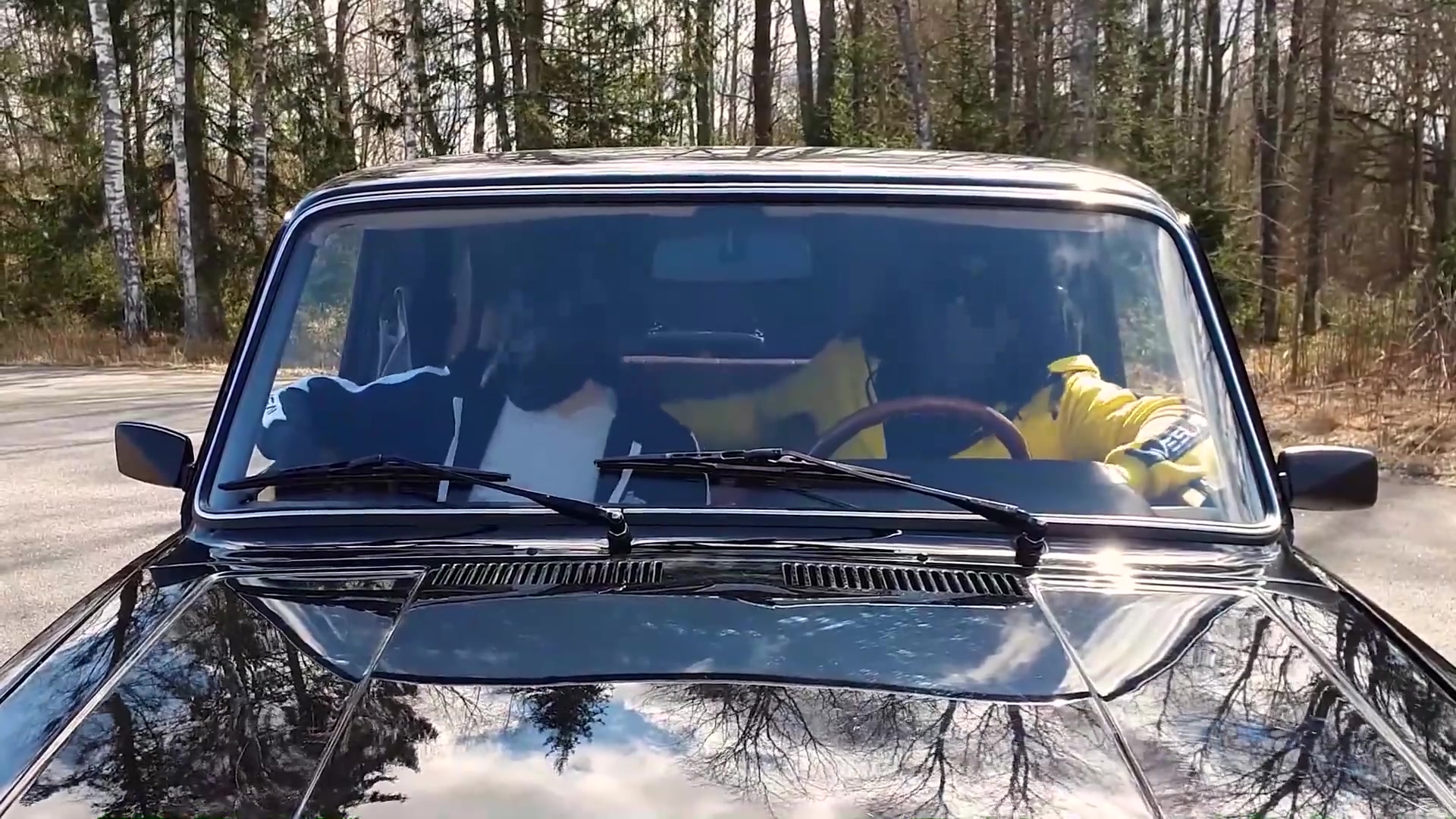 Parking Lot - Boris vs uamee