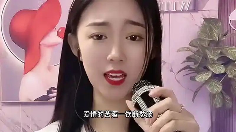 一首《爱随浪花飘去远方》风雨依稀你的模样,寂寞来袭无法躲藏