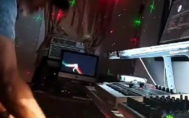 Large Professor live dj set (27.06.20) IG