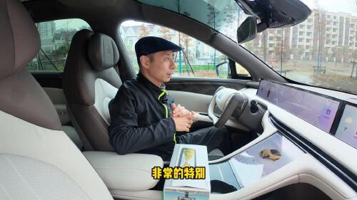 开箱360 M600三摄行车记录仪,它是过时的设备吗?存在仍有必要!