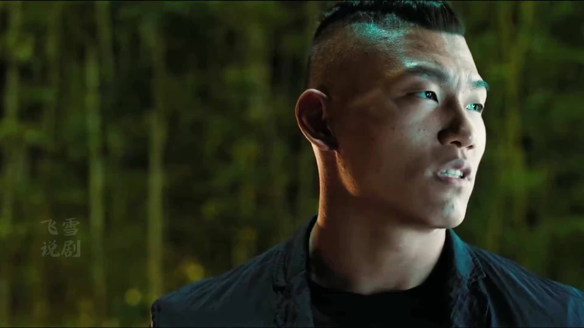 卧底警察被毒贩发现身份,巧舌如簧化解危机 #动作电影 #缉毒 #卧底警察