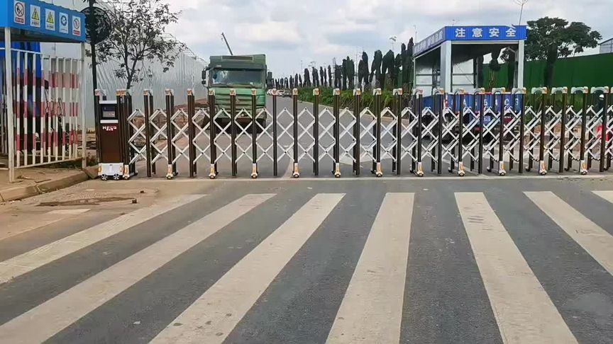 #电动伸缩门 #道闸 #车牌识别 #伸缩门 #人脸识别门禁系统
