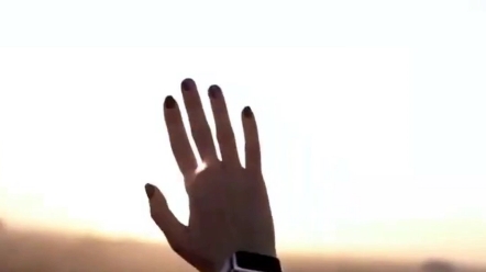 别把最爱你的人当成情绪的垃圾桶,无论你心情多烦躁。