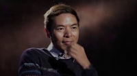 在乎微信上的小人是谁?还不如在乎它想表达的意义,看完就明白了