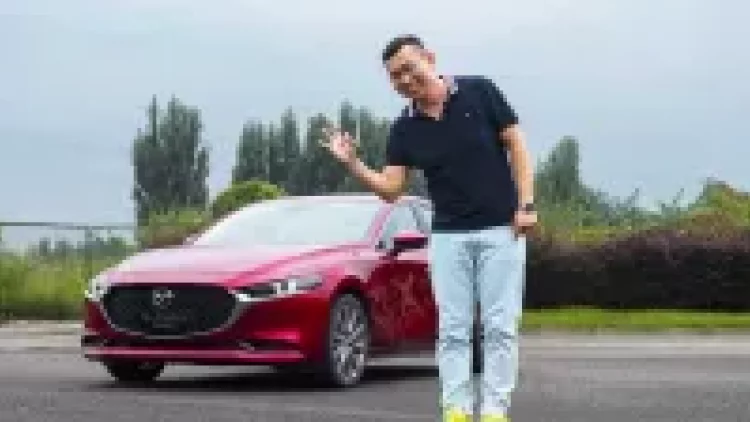 好看/好开/高级感/空间小?新一代马自达3昂克赛拉试驾来也!