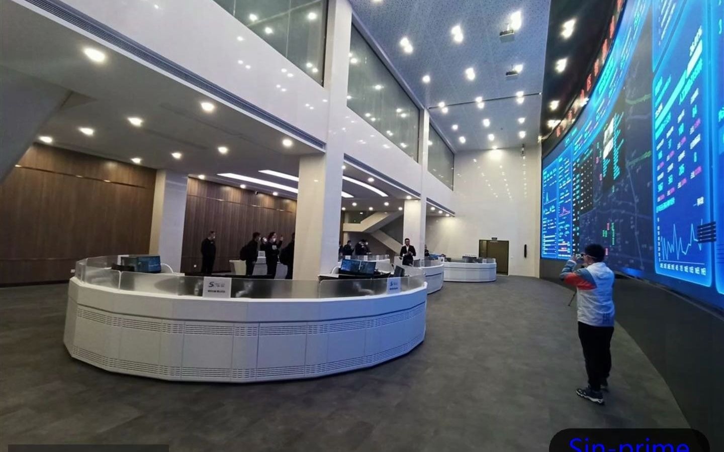 【分享】-杭州城市大脑萧山平台智慧城市建设指挥中心基础设施赏析