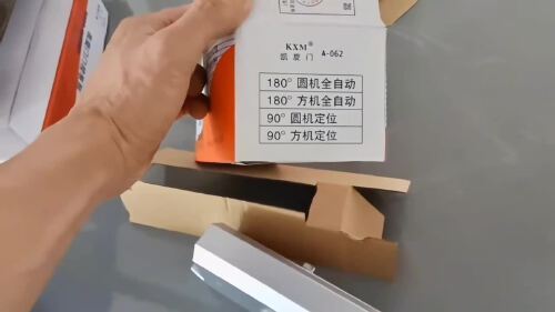 震撼!小夏电工挑战180度特大闭门器安装,空压机保养全程高能!