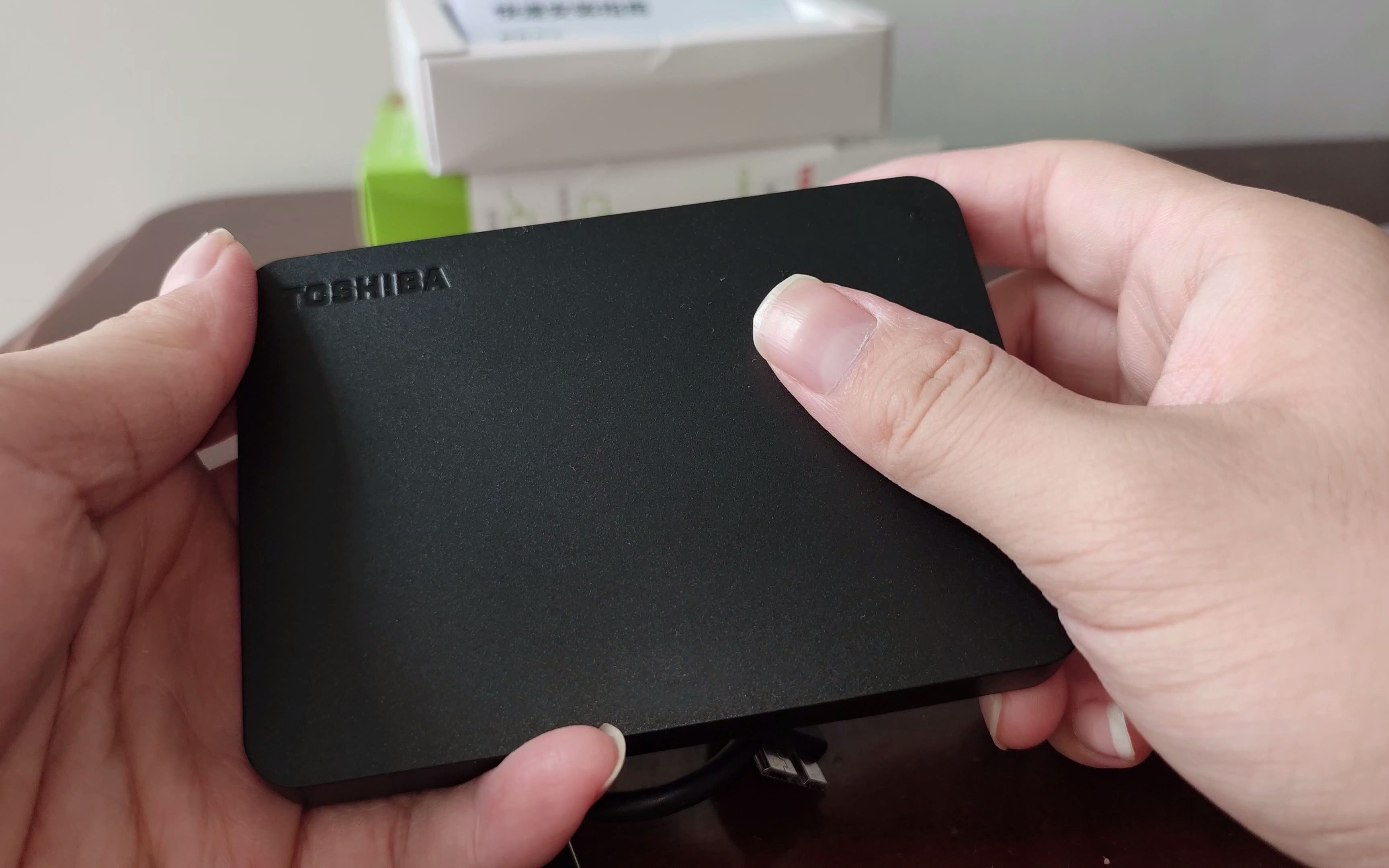 279元东芝1T小黑A3移动硬盘开箱使用体验