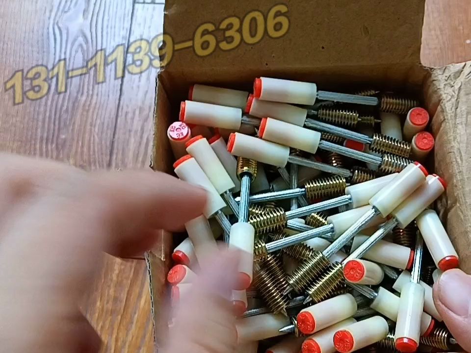 螺纹一体炮钉射钉 用于装修 使用吊顶神器击发