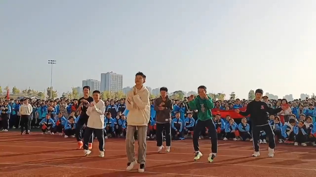 cs实名认证,初二10班