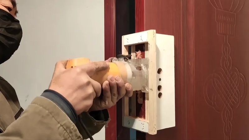 木门安装全过程,怎样做才牢固木工的施工方法是关键