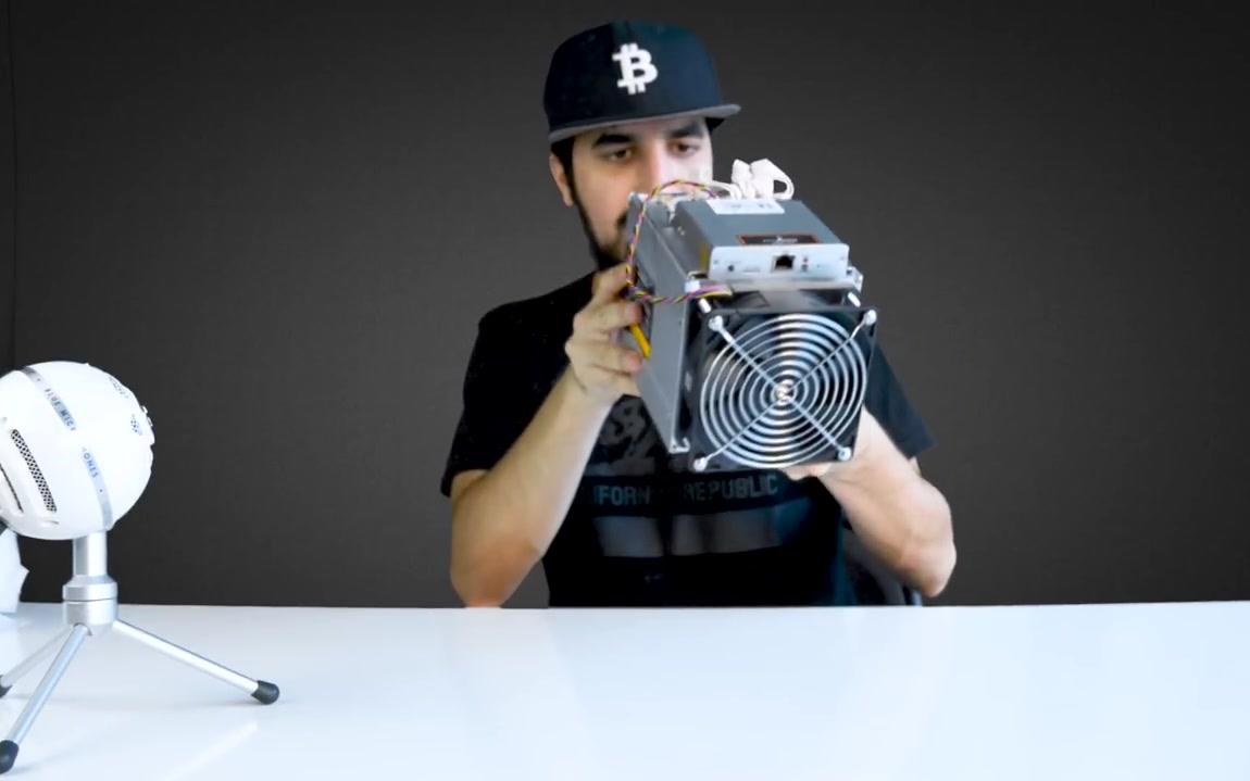 【矿机搬运】比特大陆This machine makes more than your mama's ...