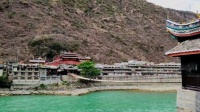 自驾游川藏线来到泸定县，想去看泸定桥，没想到运气这么好