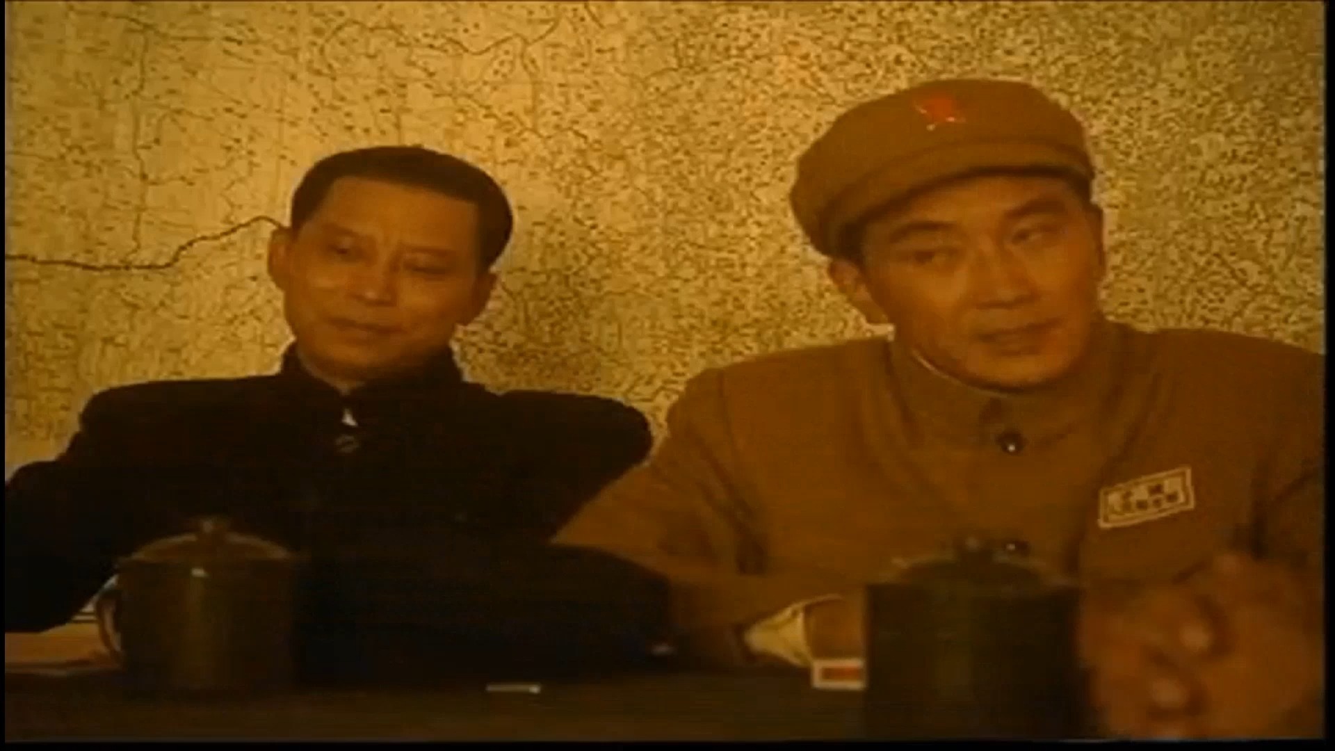 ...的历史电视剧【西藏风云】;中央代表张经武将军上布达拉宫的镜头片段