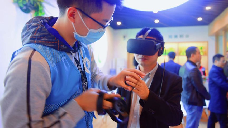 #做好垃圾分类的宣传者,示范者,监督者#重庆垃圾分类