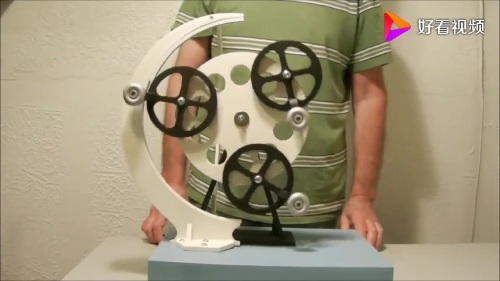 一个设计很巧妙的机械,还能循环往复运动!