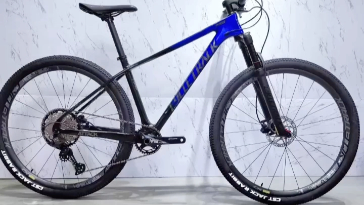 CK27.5 29 T700碳纤维车架 15 17两个高度7个颜色可选 总用一款颜色...
