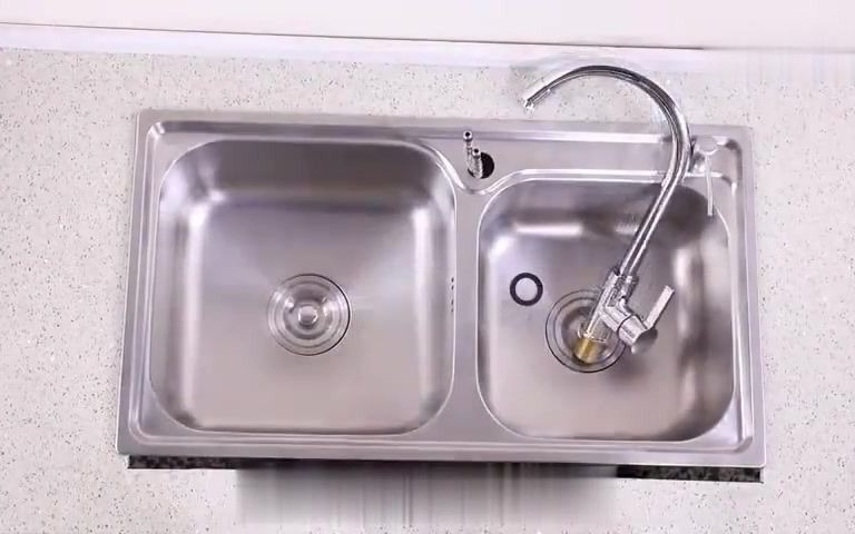 厨房水槽水龙头如何更换?先看看如何安装吧,会装就会修!
