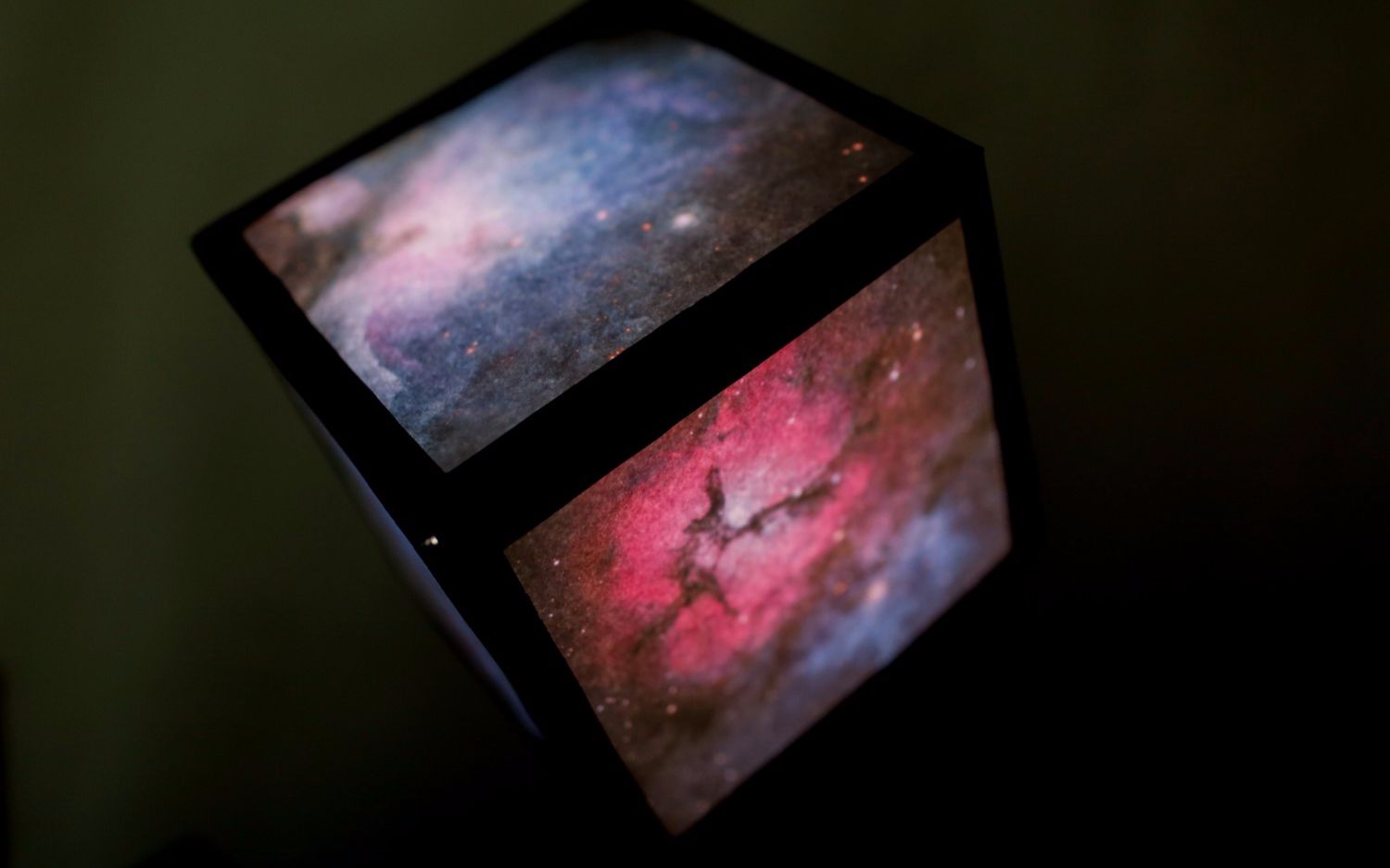 教你制作一个迷幻的星空灯,放在家里超漂亮