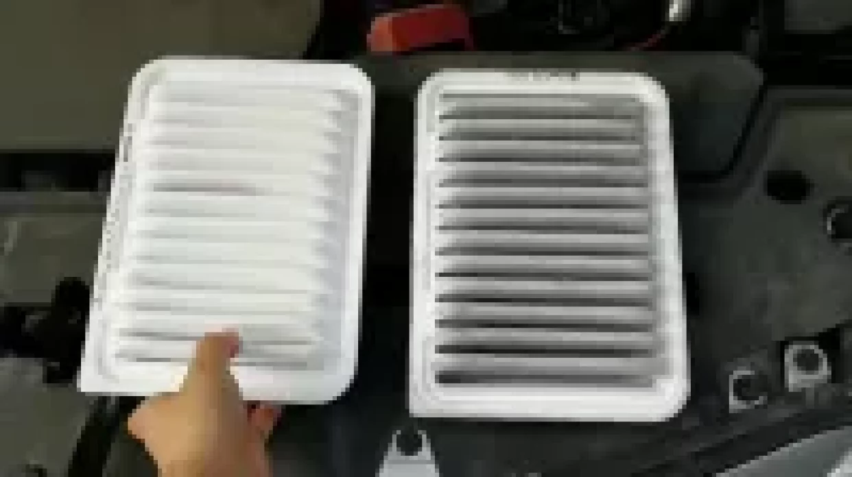 3分钟搞定卡罗拉手动换空气滤芯(滤清器)