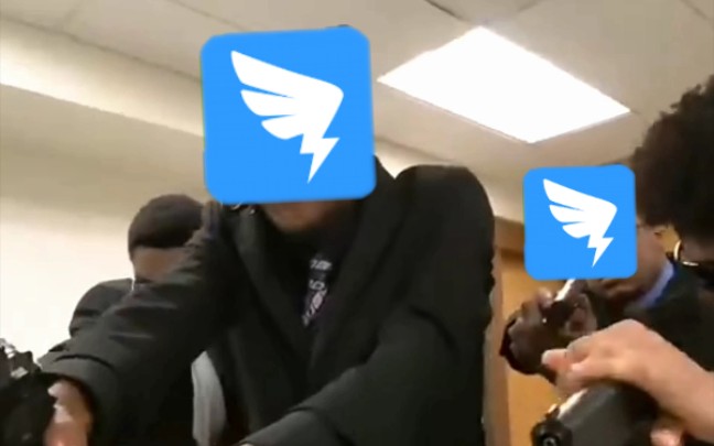 当你试图卸载钉钉的时候.