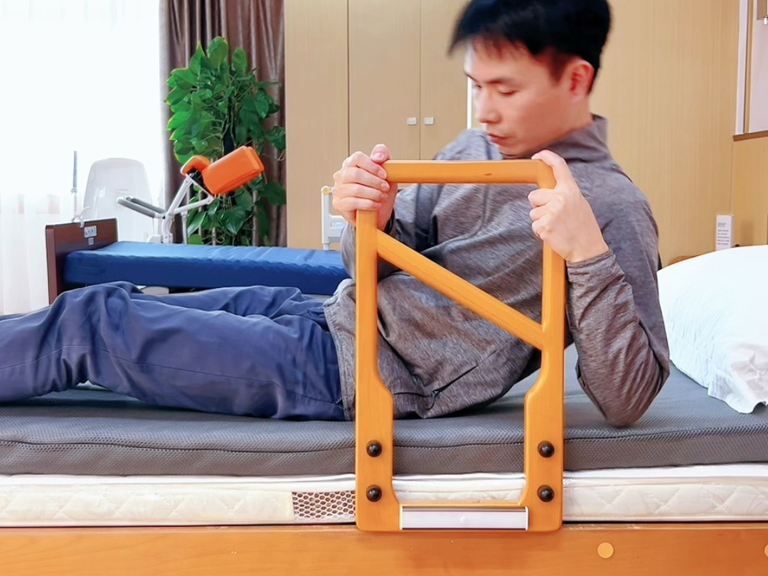 适老化改造不是什么大工程,也无需专业技术人员,有些只需要一个小小...