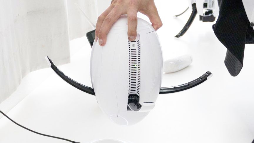 无人机你肯定见过,但是这种无旋翼飞行器是靠什么原理起飞的呢?