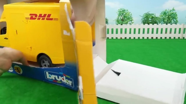 儿童卡通动画:儿童卡车玩具动画