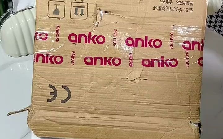 1349_充电款蓝牙体脂秤,手机连蓝牙就能看身体数据,还带室温显示,...
