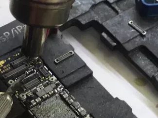 旋风枪拆焊苹果主板座子