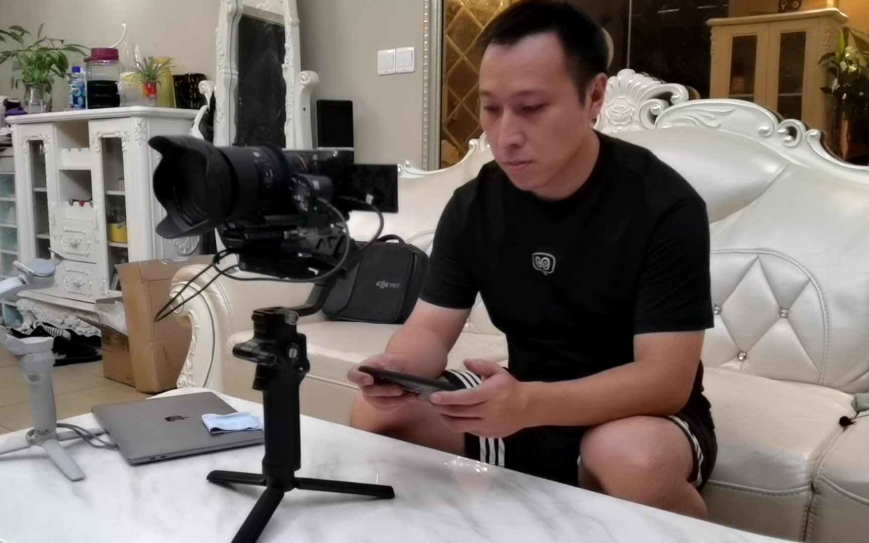索尼A7C微单相机如何完美设置适配大疆如影RSC2专业版实现鹰眼图...