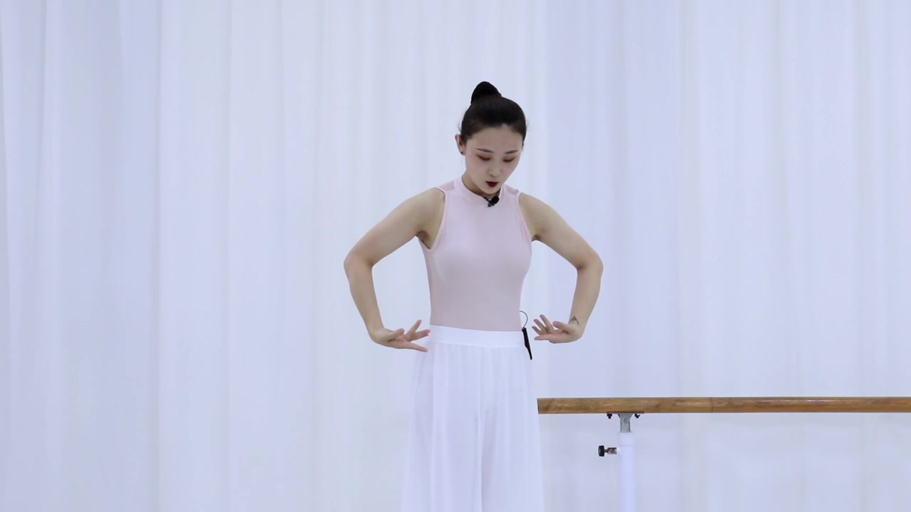 网红古典舞教学超详细《广寒宫》-分解教学篇3