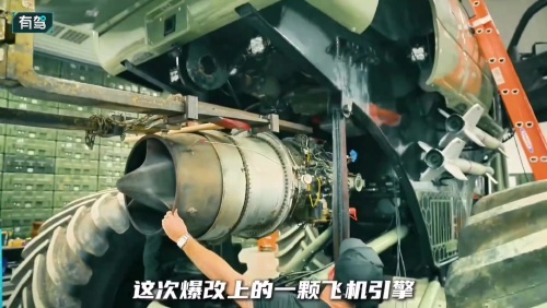 你见过比摩天大楼还要高的皮卡车吗?不可能吧!