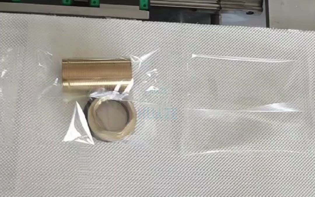 华泽机械 五金配件包装机 五金枕式包装机进行各种形状的五金件的...