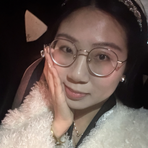 欣欣然Amina 